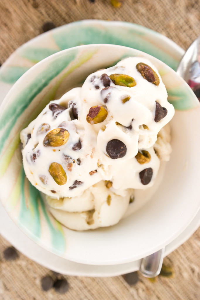 Pistachio Kirsch Ice Cream - The Sugar Coated Cottage